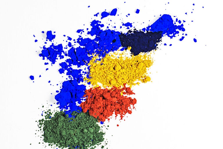 What Is Acrylic Paint? - Types of Acrylic Paint and How to Use Them